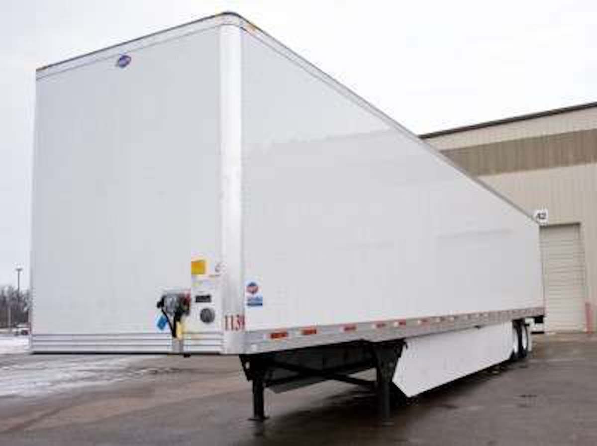 Utility Trailer debuts two new side skirts | Commercial Carrier Journal