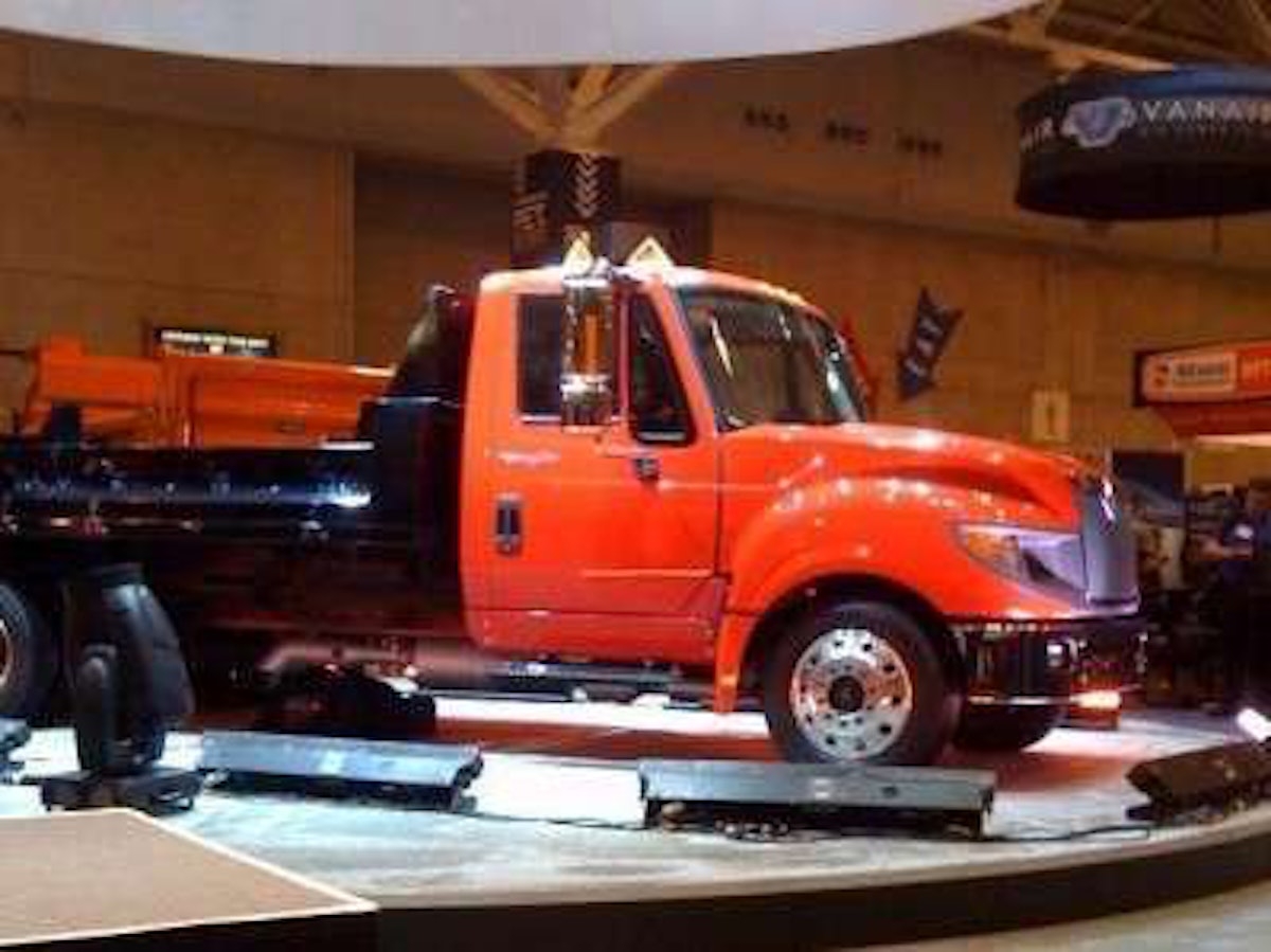 Navistar tackles medium-duty market with new truck and engine ...