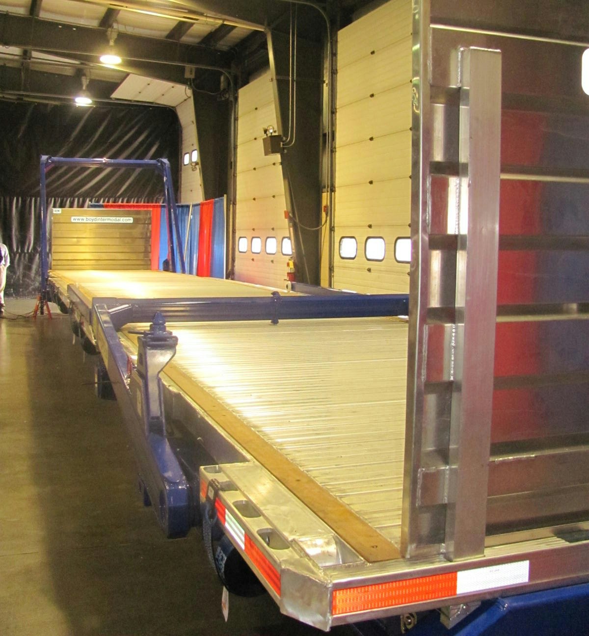 Prime, Universal Truckload choose Raildecks intermodal flatbed platform ...