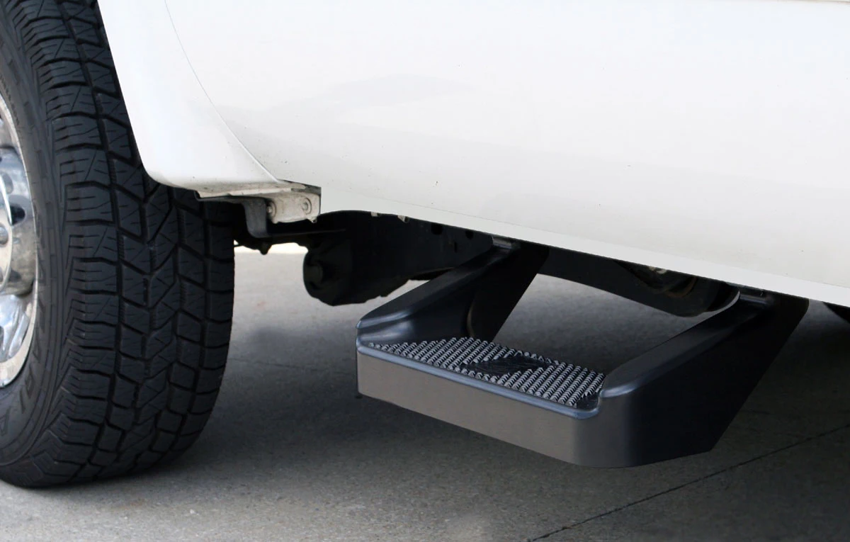 Buyers Aluminum Truck Step | Commercial Carrier Journal