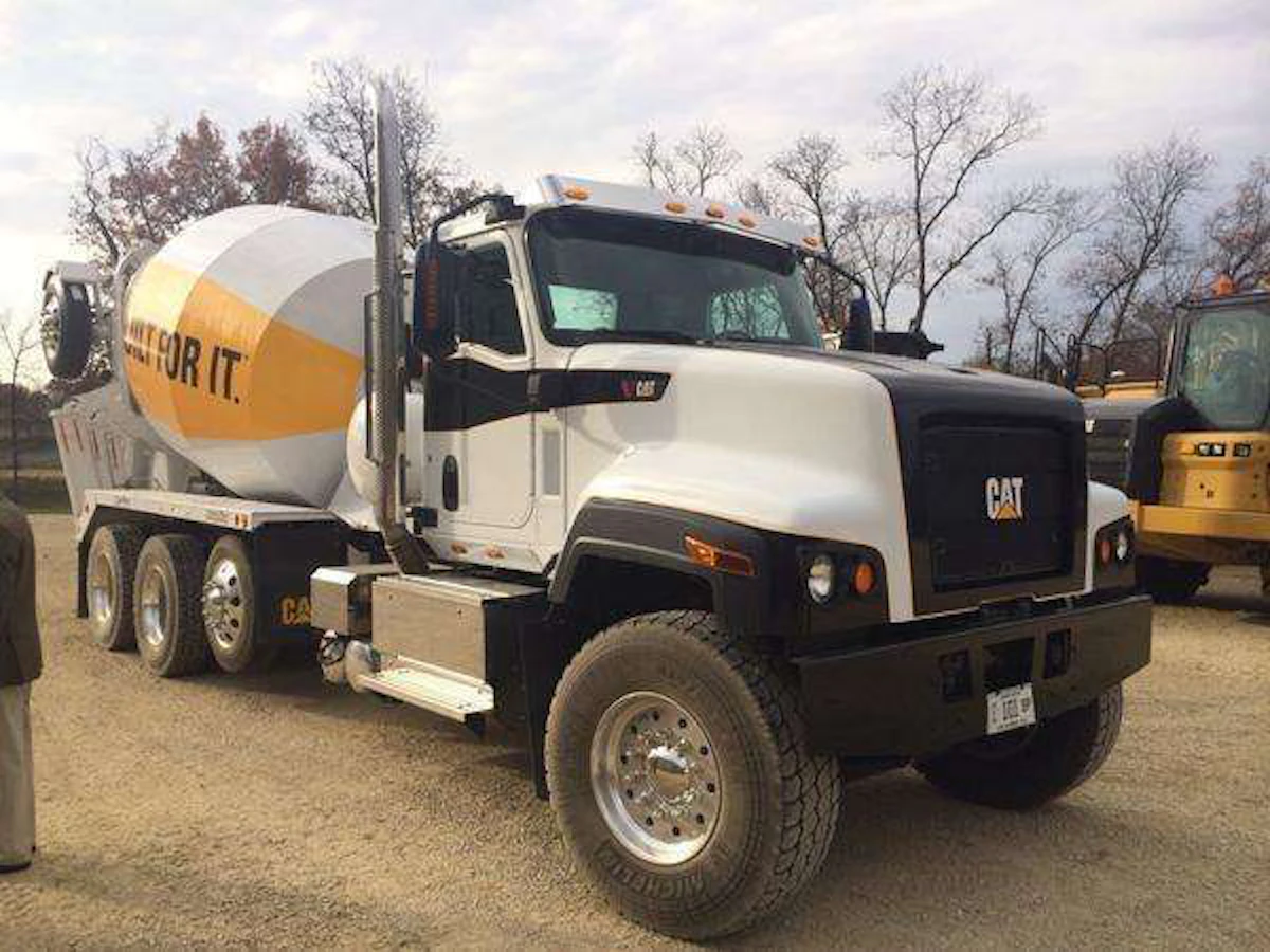 CAT debuts new set-forward axle vocational truck | Commercial Carrier ...
