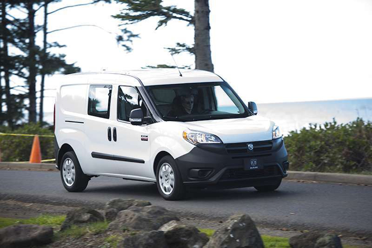 Tow light problem leads to Ram ProMaster, ProMaster City recall ...
