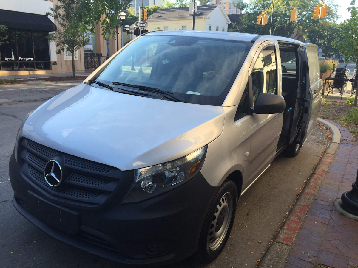 Test drive: 2016 Mercedes Benz Metris midsize cargo van | Commerical ...