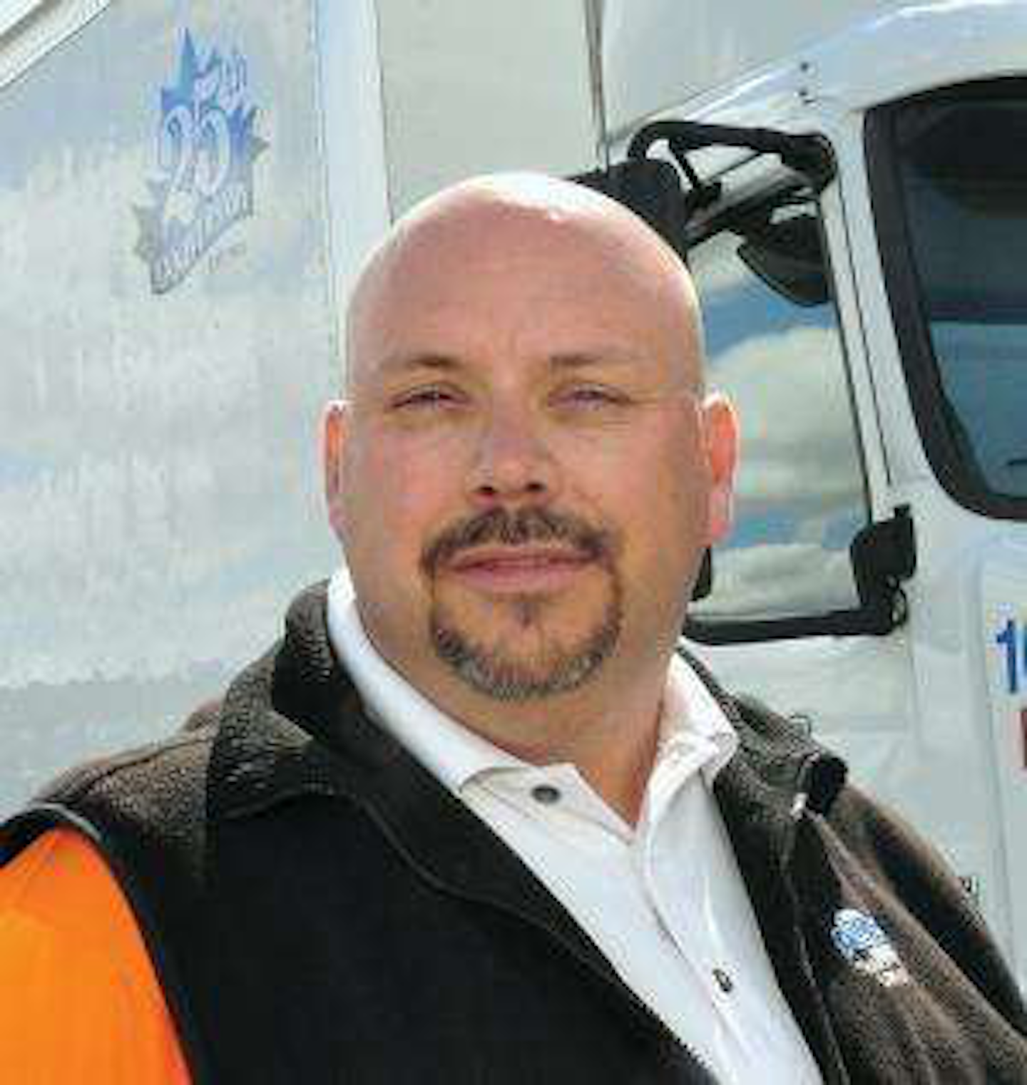 Five truckers in the running for 2016 TCA/Overdrive Driver of the Year ...