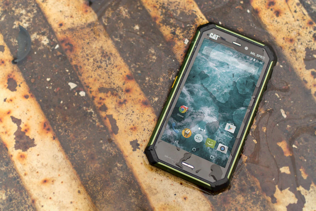 Caterpillar launches new cell phone | Commercial Carrier Journal