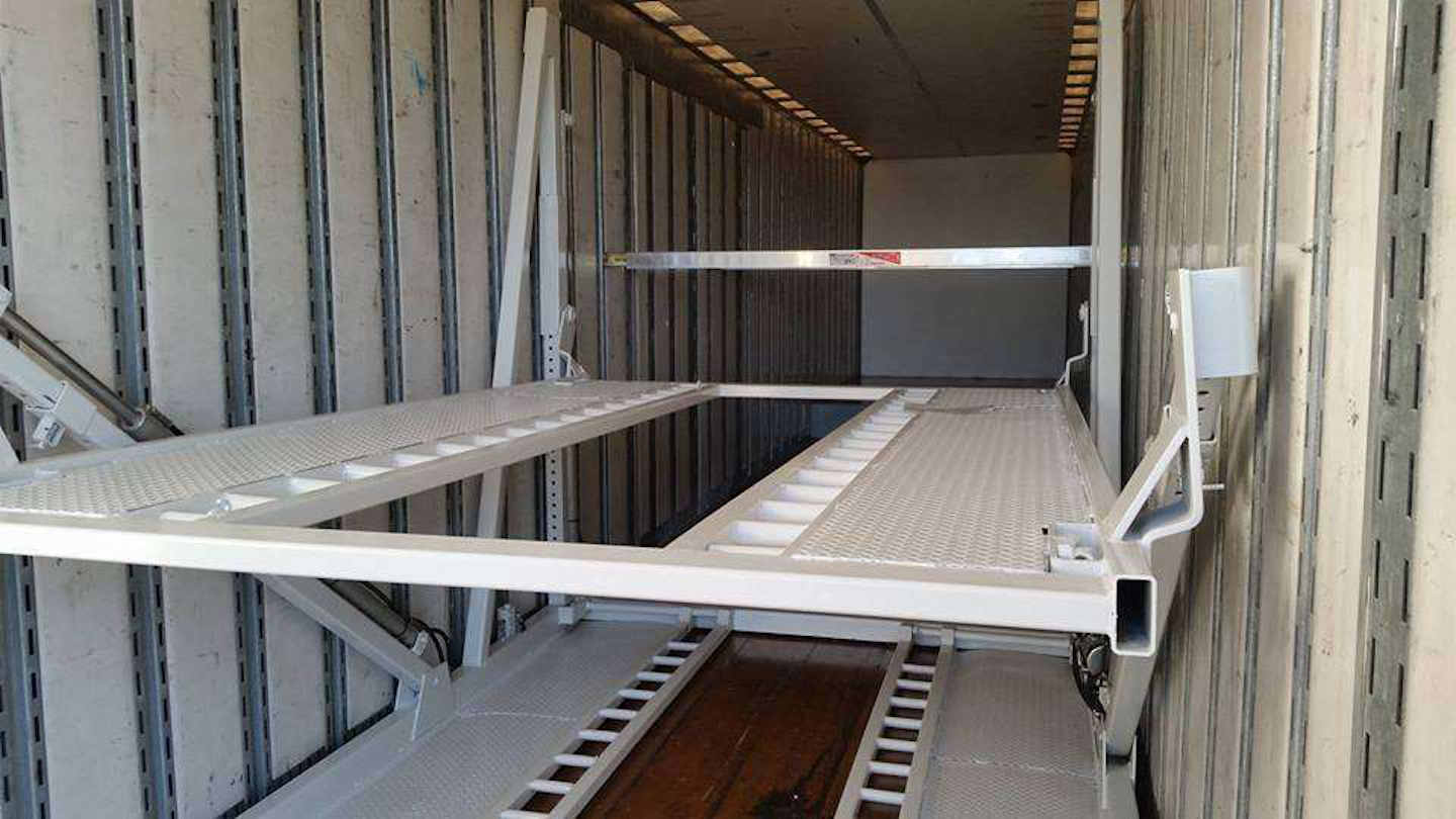 Removable modular system can convert drop frame trailers to auto ...