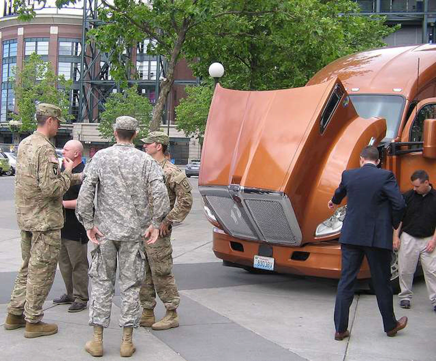 Kenworth T680 up for grabs for industry’s top rookie military truck ...