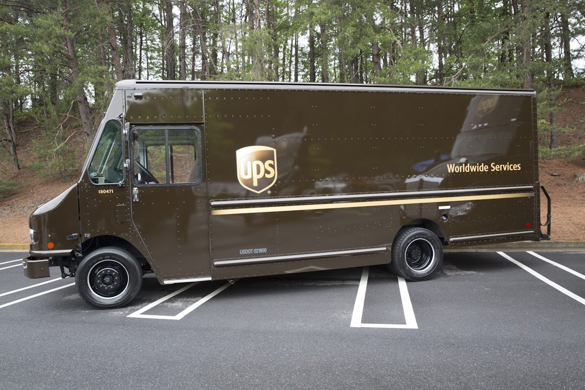 UPS fleet will add 200 hybrid vehicles | Commercial Carrier Journal