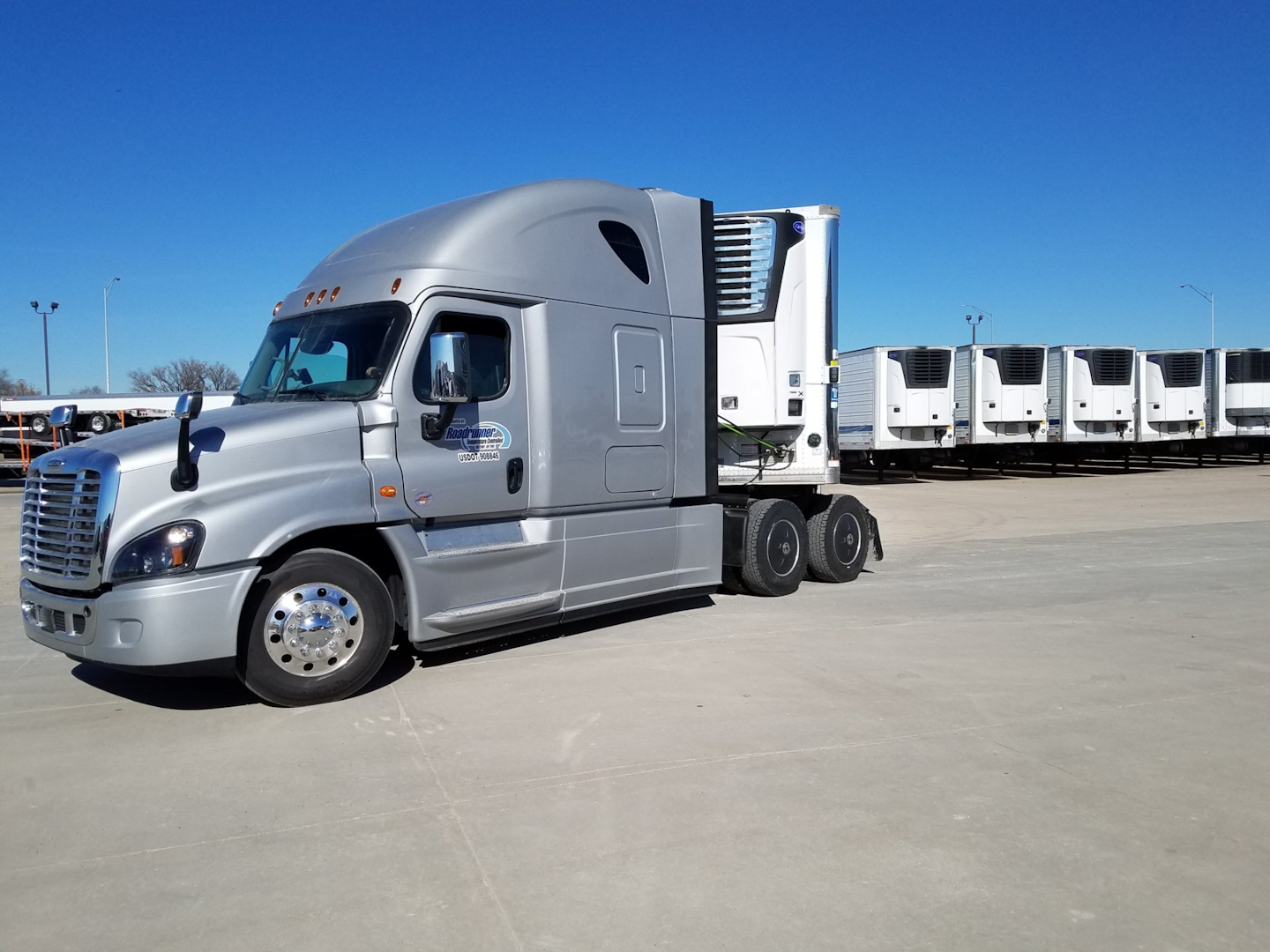 Roadrunner expands business with new reefer division | Commercial ...