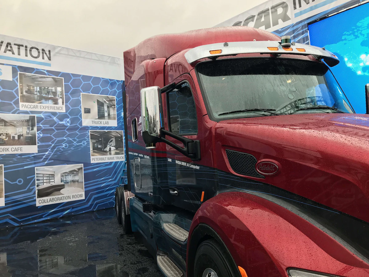 Peterbilt to highlight autonomous development in Model 579 | Commercial ...