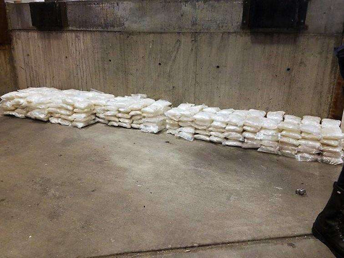 Over $800K in meth found in tractor-trailer heading from Mexico into ...