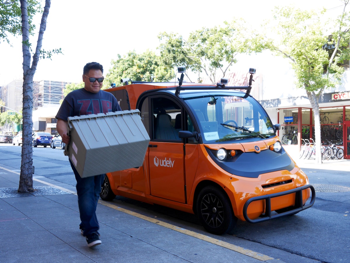 Grocers to deploy fleet of autonomous vans for deliveries | Commercial ...