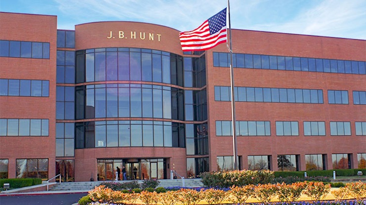 Shelley Simpson named new president of J.B. Hunt | Commercial Carrier ...