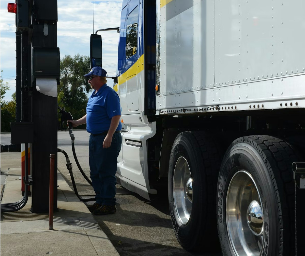 Soaring diesel prices turn into cash flow bonanza for fleets ...