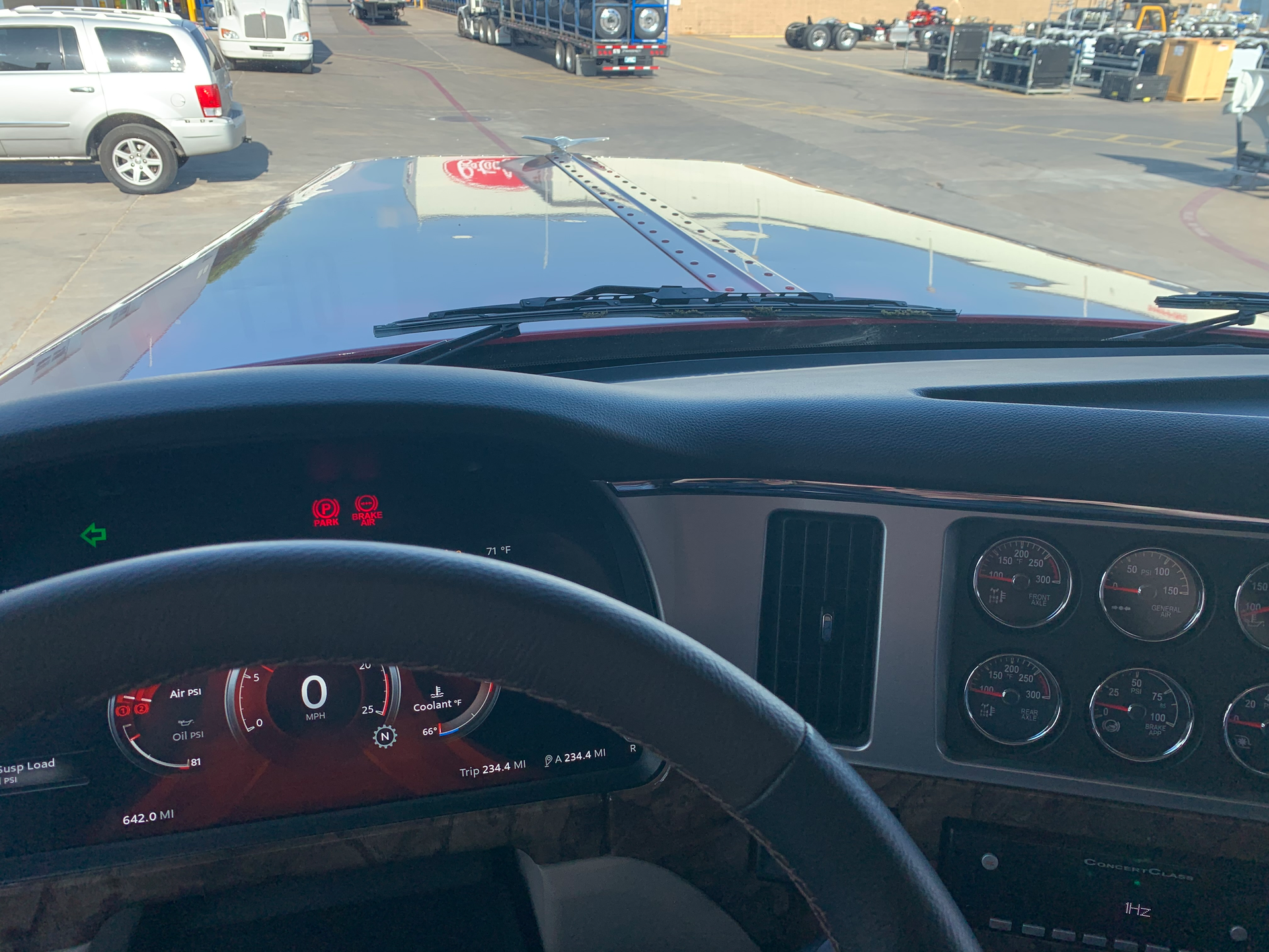 Test drive of the Peterbilt Model 589 | Commercial Carrier Journal