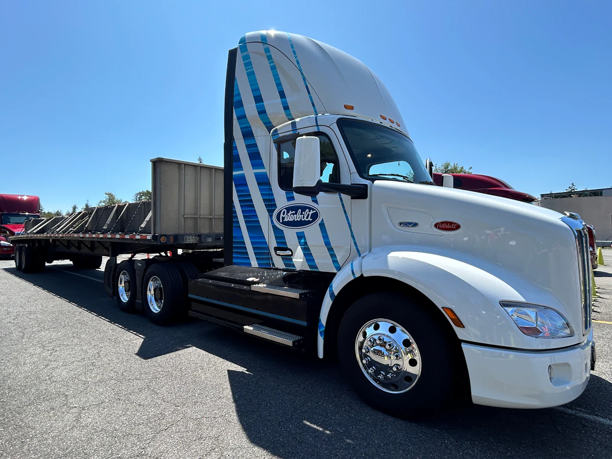 Driving Peterbilt's electric Model 579 | Commercial Carrier Journal
