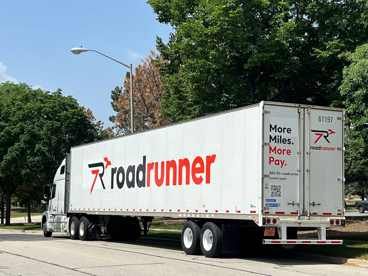 Roadrunner expands LTL services out of Seattle into Western Canada ...