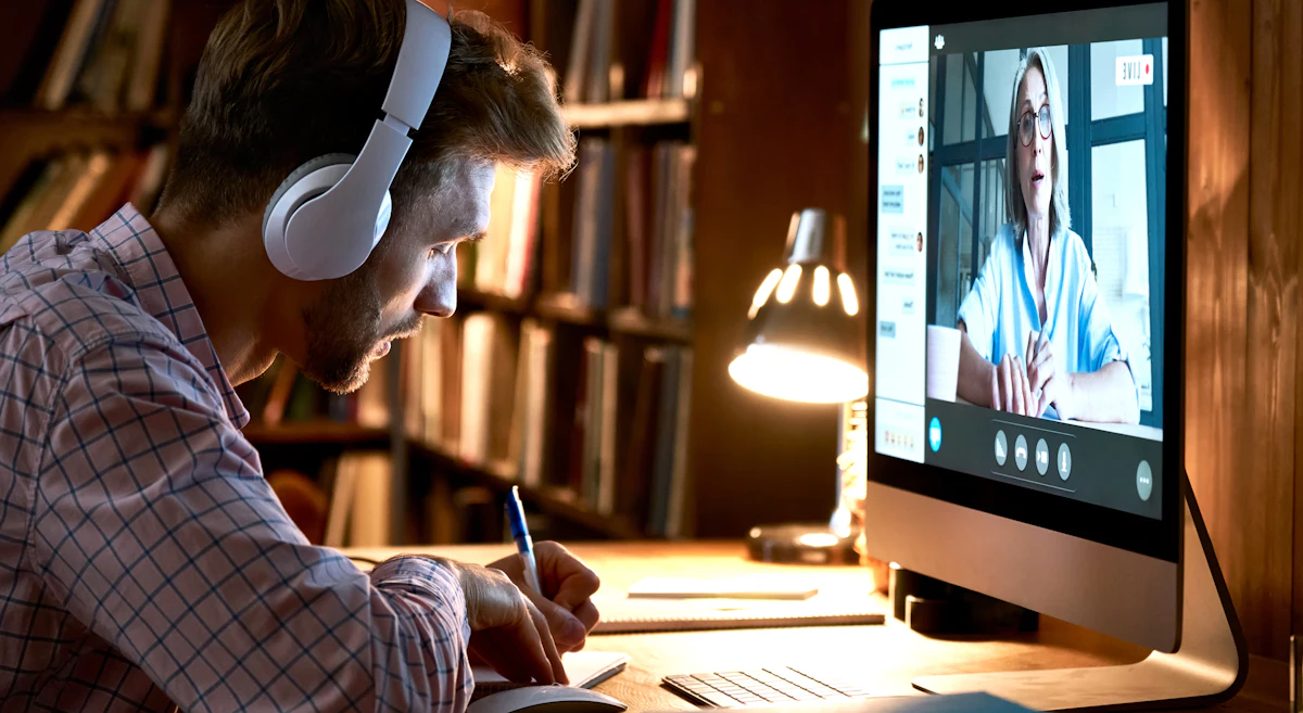 Choosing the Right LMS: Key Features for Trucking Safety & Efficiency ...