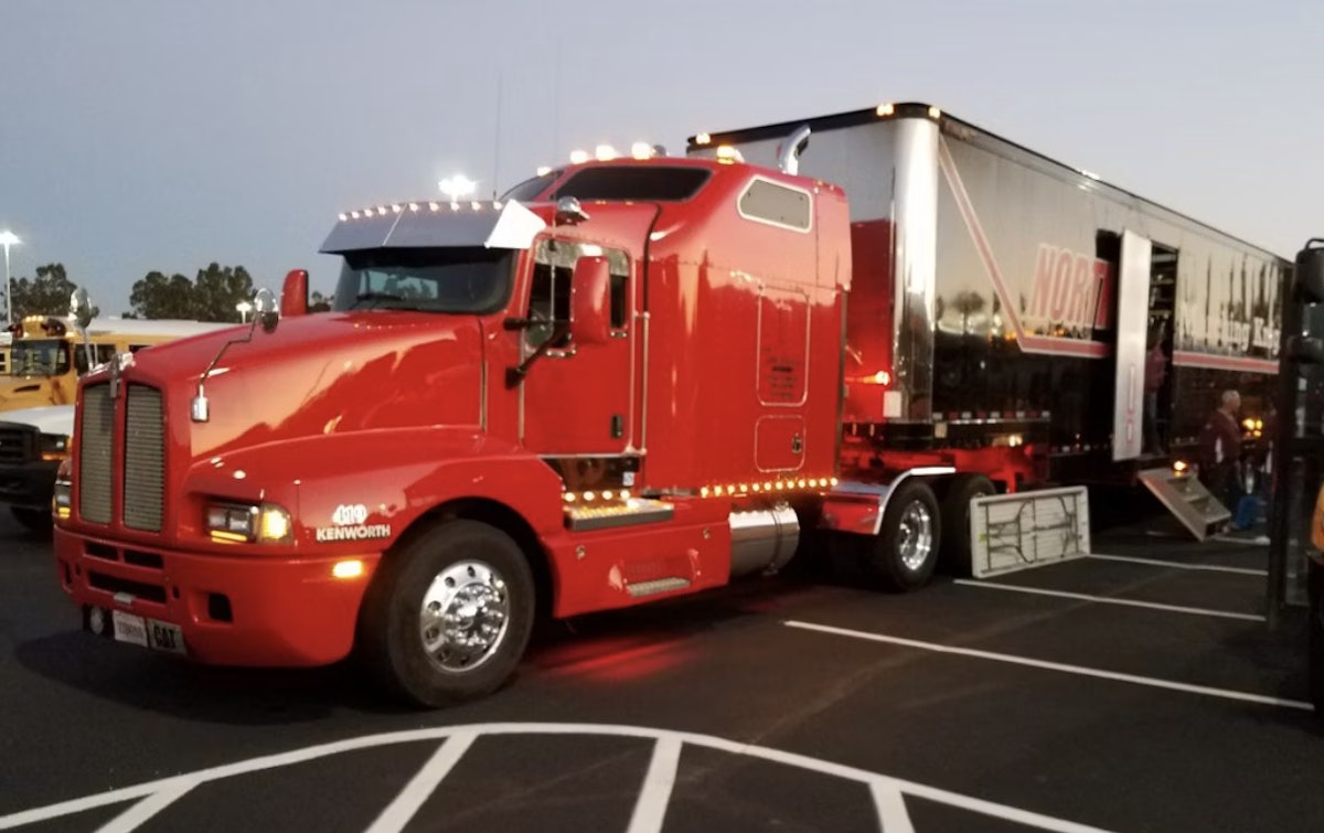 Kenworth's T600: How One Aerodynamic Truck Revolutionized Trucking | Commercial Carrier Journal