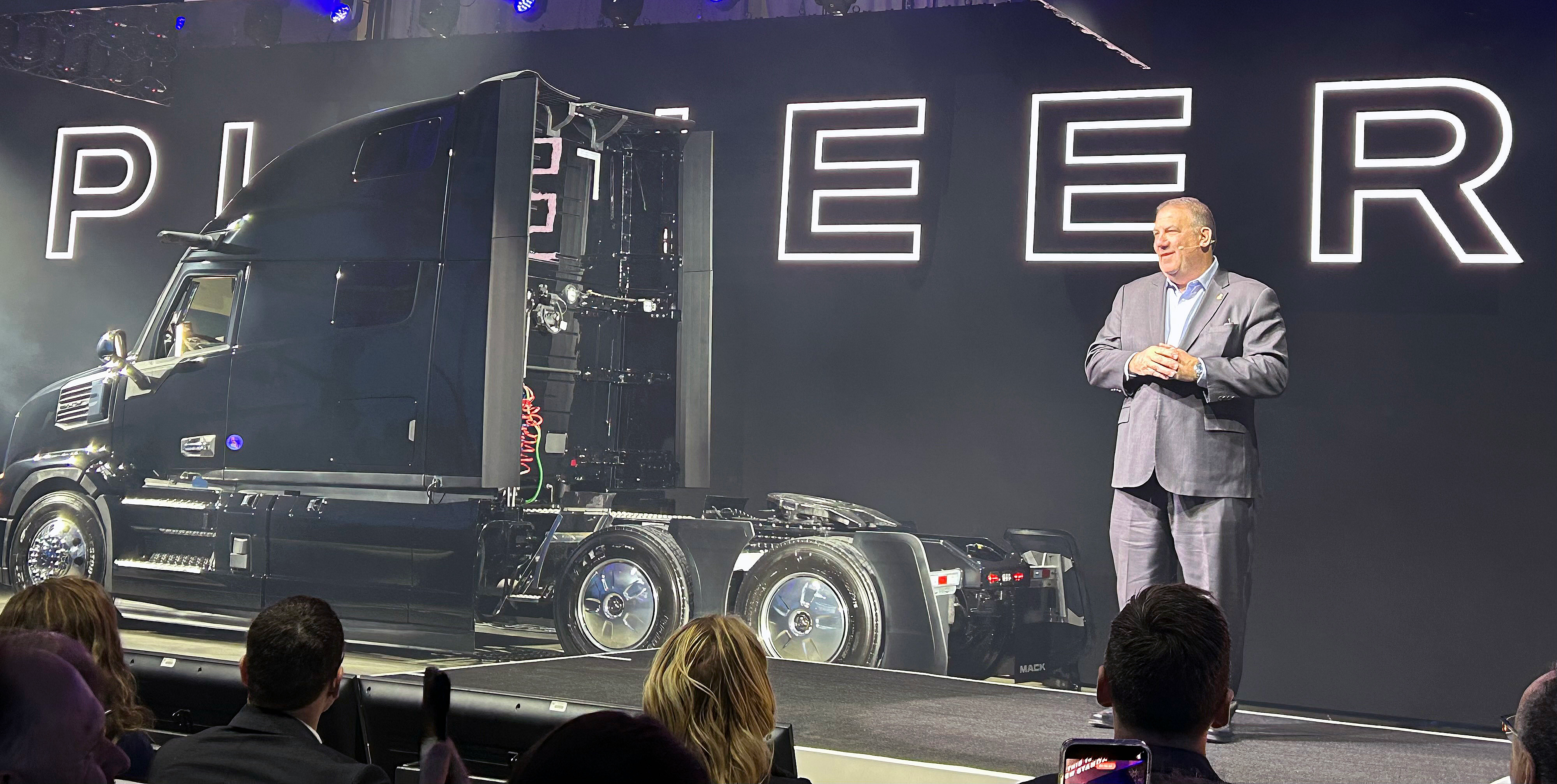 Mack Trucks introduces new Pioneer Class 8 tractor | Commercial Carrier ...